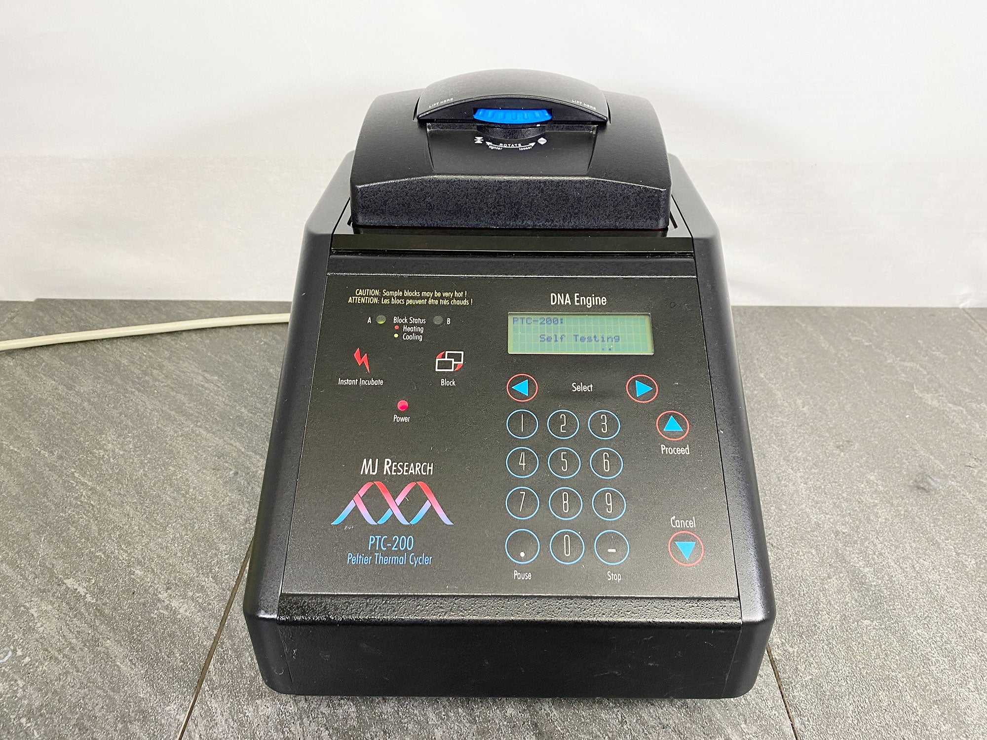 MJ Research Bio-Rad PTC-200 Thermal Cycler 96-Well Gradient DNA Engine ... MJ Research Bio-Rad PTC-200 Thermal Cycler 96-Well Gradient DNA Engine ...